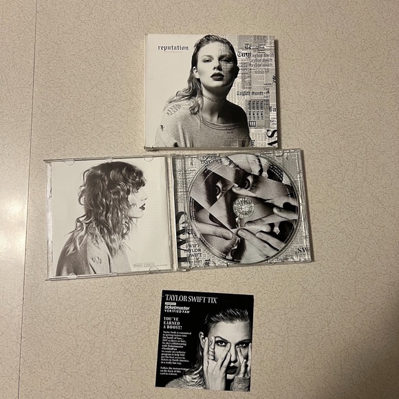 Taylor Swift | Media | Taylor Swift Reputation Cd Album Original ...